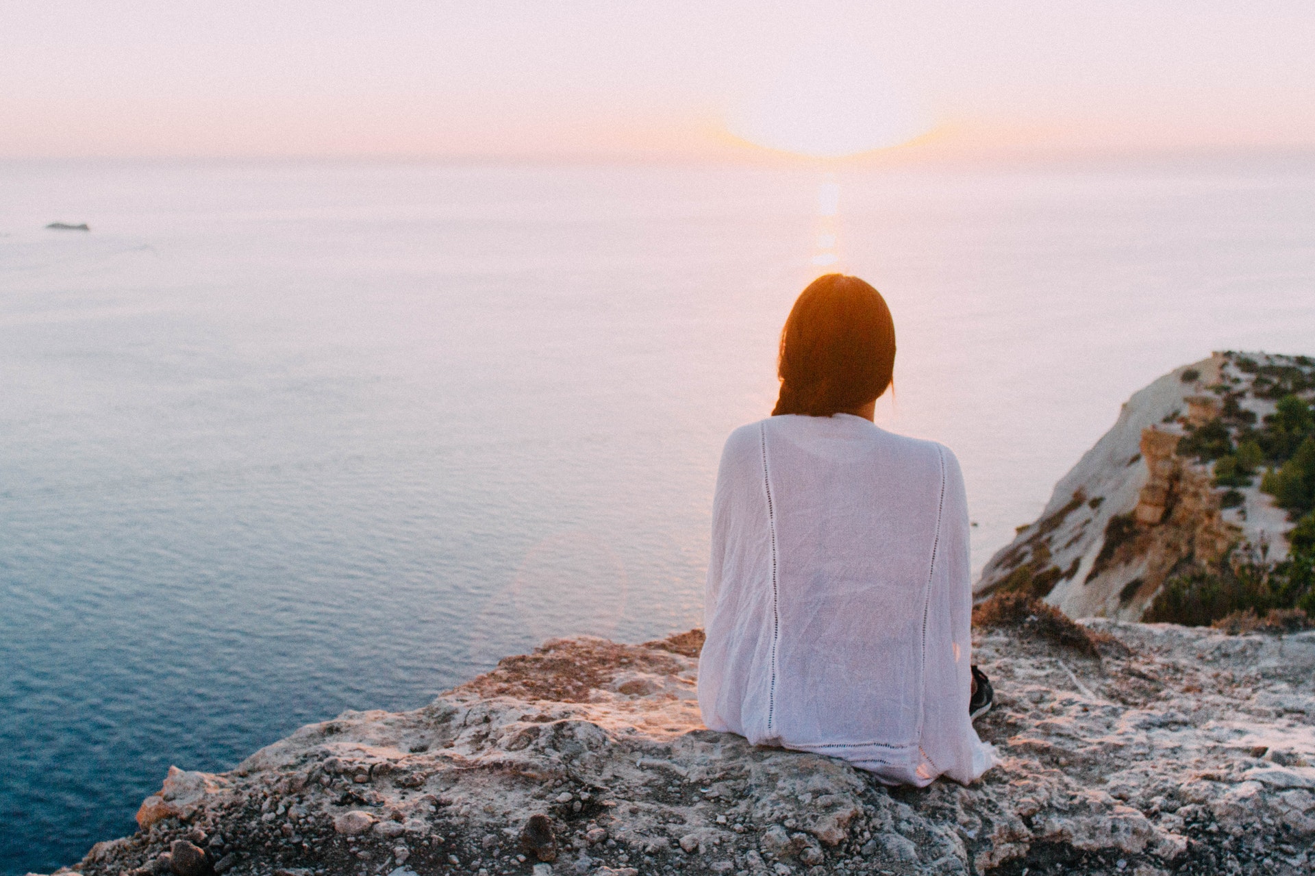 3 Critical Benefits Of Traveling For Mental Health Recovery American